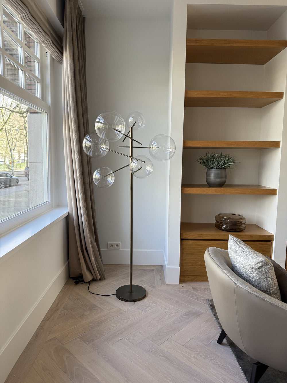 Chavelli Floor Lamp Bronze